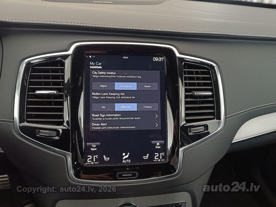 Zils Volvo XC90 2021 Tallina, ar dzinēja tilpumu 2.00 L un nobraukumu 103 tūkst. km par 38990 €, foto 17 vietnē AUTOMOTO.COM.LV