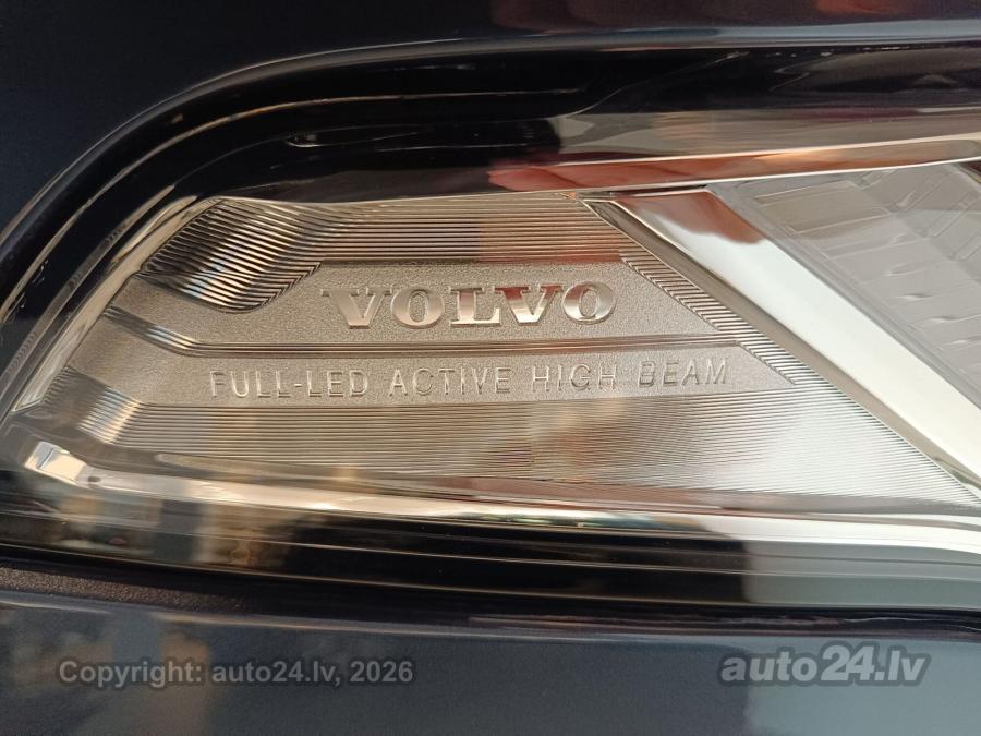 Zils Volvo XC90 2021 Tallina, ar dzinēja tilpumu 2.00 L un nobraukumu 103 tūkst. km par 38990 €, foto 21 vietnē AUTOMOTO.COM.LV