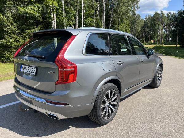 Blue Volvo XC90 2021 in Riga, with an engine capacity of 2.00 L and mileage of 120 thousand km for 31990 €, photo 3 on AUTOMOTO.COM.LV