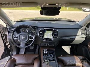 Blue Volvo XC90 2021 in Riga, with an engine capacity of 2.00 L and mileage of 120 thousand km for 31990 €, photo 20 on AUTOMOTO.COM.LV