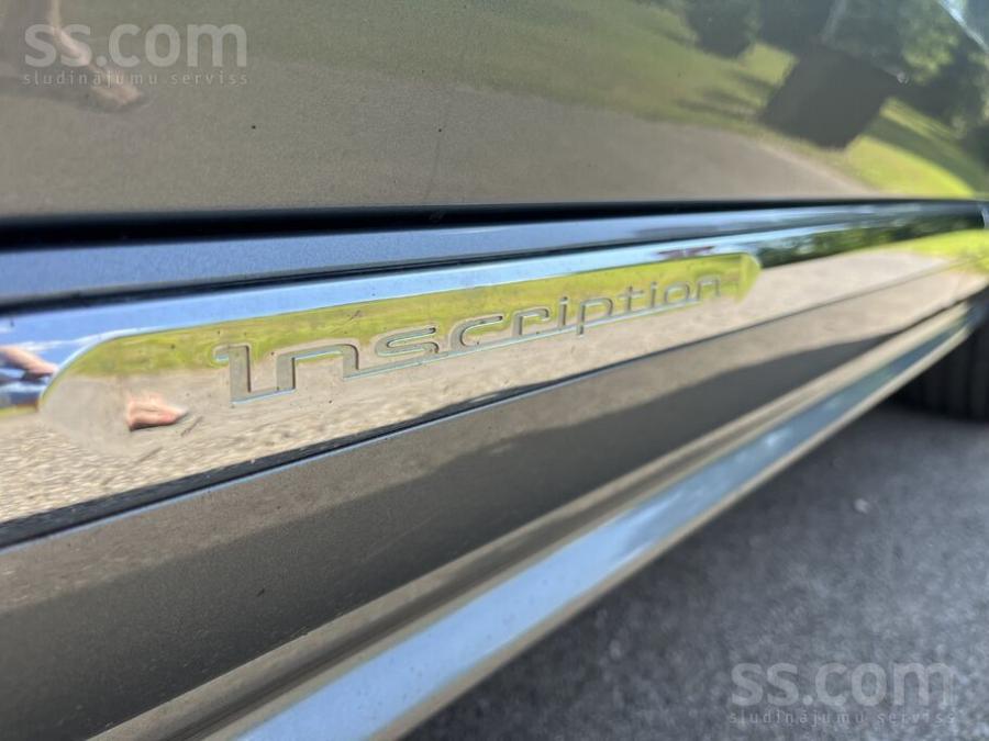 Blue Volvo XC90 2021 in Riga, with an engine capacity of 2.00 L and mileage of 120 thousand km for 31990 €, photo 22 on AUTOMOTO.COM.LV