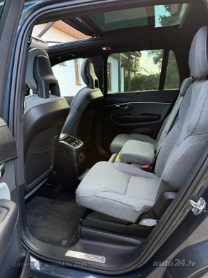 Zils Volvo XC90 2021 Tallina, ar dzinēja tilpumu 2.00 L un nobraukumu 89 tūkst. km par 50900 €, foto 14 vietnē AUTOMOTO.COM.LV