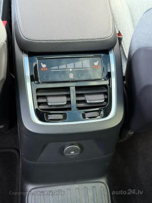 Zils Volvo XC90 2021 Tallina, ar dzinēja tilpumu 2.00 L un nobraukumu 89 tūkst. km par 50900 €, foto 21 vietnē AUTOMOTO.COM.LV