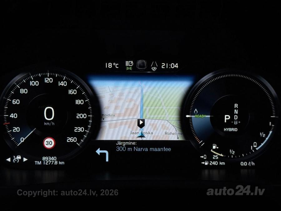 Zils Volvo XC90 2021 Tallina, ar dzinēja tilpumu 2.00 L un nobraukumu 89 tūkst. km par 50900 €, foto 23 vietnē AUTOMOTO.COM.LV