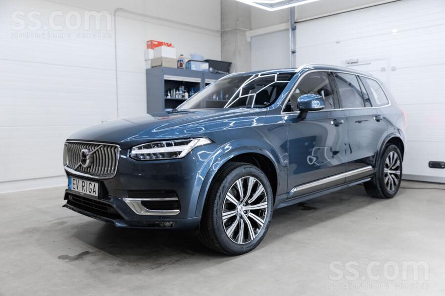 Zils Volvo XC90 2021 Rīga, ar dzinēja tilpumu 2.00 L un nobraukumu 95 tūkst. km par 35990 €, foto 4 vietnē AUTOMOTO.COM.LV