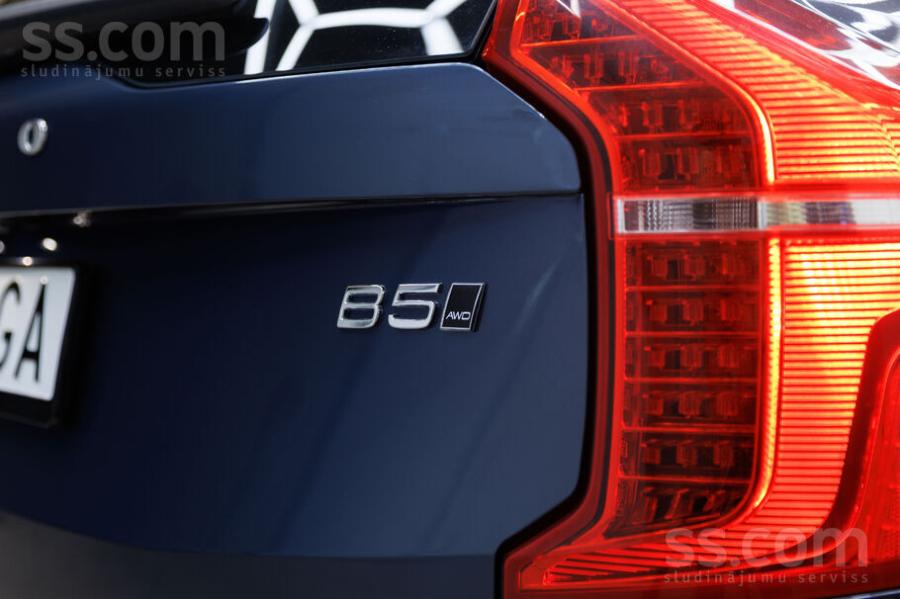 Zils Volvo XC90 2021 Rīga, ar dzinēja tilpumu 2.00 L un nobraukumu 95 tūkst. km par 35990 €, foto 11 vietnē AUTOMOTO.COM.LV