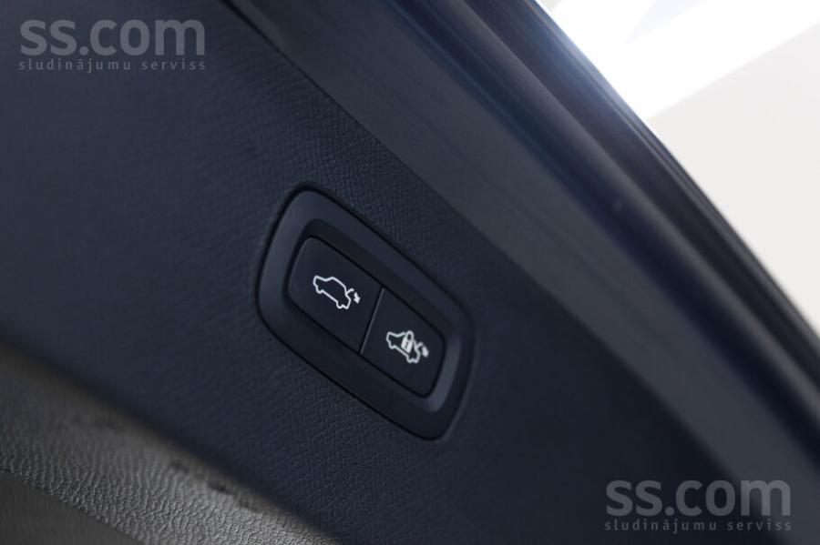 Zils Volvo XC90 2021 Rīga, ar dzinēja tilpumu 2.00 L un nobraukumu 95 tūkst. km par 35990 €, foto 14 vietnē AUTOMOTO.COM.LV