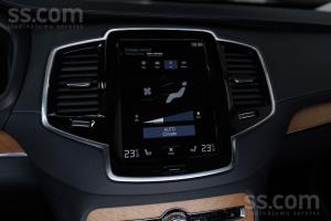 Zils Volvo XC90 2021 Rīga, ar dzinēja tilpumu 2.00 L un nobraukumu 95 tūkst. km par 35990 €, foto 30 vietnē AUTOMOTO.COM.LV
