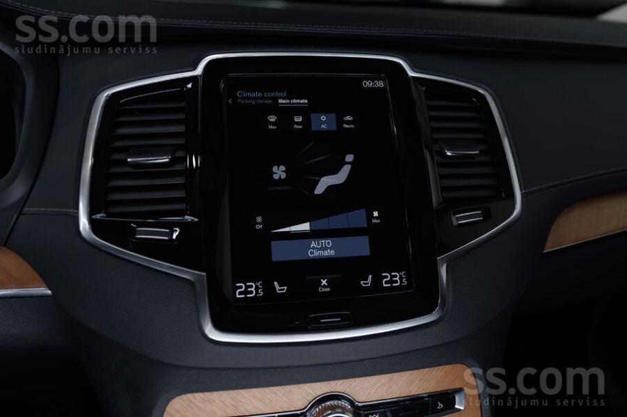 Zils Volvo XC90 2021 Rīga, ar dzinēja tilpumu 2.00 L un nobraukumu 95 tūkst. km par 35990 €, foto 30 vietnē AUTOMOTO.COM.LV