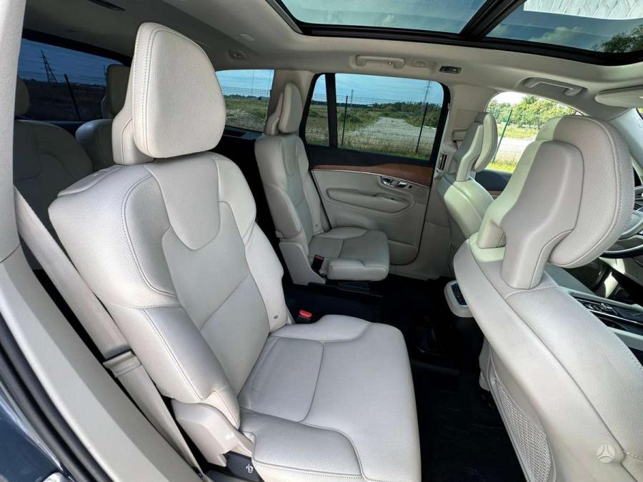 Zils Volvo XC90 2021 Klaipėda, ar dzinēja tilpumu 1.97 L un nobraukumu 150 tūkst. km par 29300 €, foto 11 vietnē AUTOMOTO.COM.LV