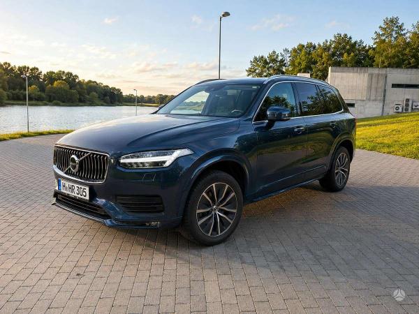 Volvo XC90 2021 in Plunge on AUTOMOTO.COM.LV Blue Volvo XC90 2021 in Plunge, with an engine capacity of 2.00 L and mileage of 229 thousand km for 27900 €, photo 1 on AUTOMOTO.COM.LV