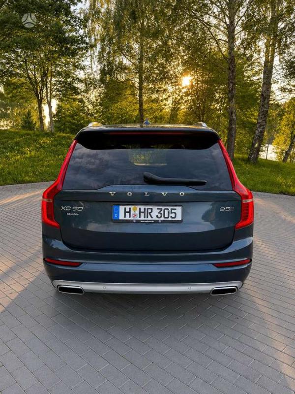 Volvo XC90 2021 in Plunge on AUTOMOTO.COM.LV Blue Volvo XC90 2021 in Plunge, with an engine capacity of 2.00 L and mileage of 229 thousand km for 27900 €, photo 7 on AUTOMOTO.COM.LV