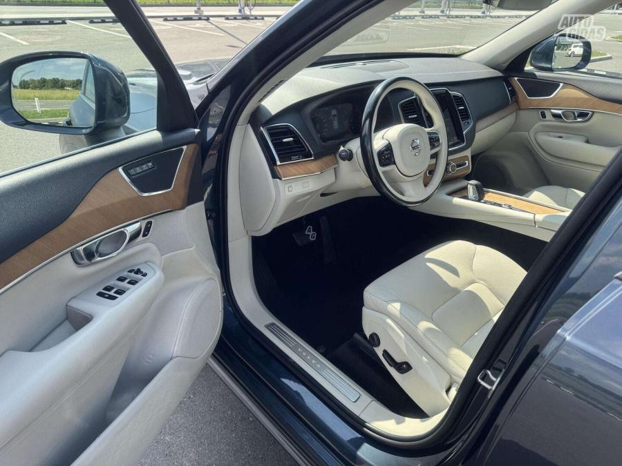 Zils Volvo XC90 2021 Kauņa, ar dzinēja tilpumu 2.00 L un nobraukumu 283 tūkst. km par 24500 €, foto 10 vietnē AUTOMOTO.COM.LV