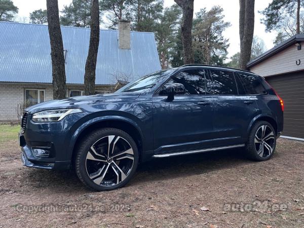 Zils Volvo XC90 2022 Tallina, ar dzinēja tilpumu 2.00 L un nobraukumu 60 tūkst. km par 49990 €, foto 2 vietnē AUTOMOTO.COM.LV