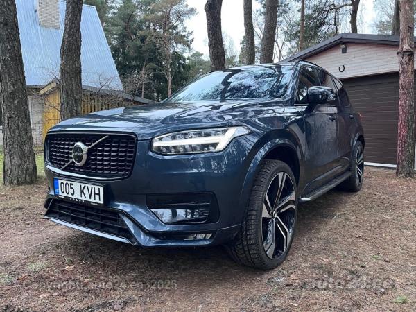 Zils Volvo XC90 2022 Tallina, ar dzinēja tilpumu 2.00 L un nobraukumu 60 tūkst. km par 49990 €, foto 3 vietnē AUTOMOTO.COM.LV