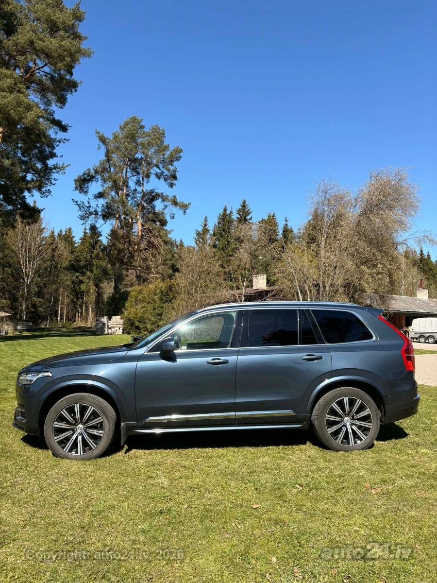 Zils Volvo XC90 2022 Tartu, ar dzinēja tilpumu 2.00 L un nobraukumu 89 tūkst. km par 49999 €, foto 4 vietnē AUTOMOTO.COM.LV