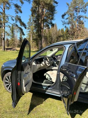 Zils Volvo XC90 2022 Tartu, ar dzinēja tilpumu 2.00 L un nobraukumu 89 tūkst. km par 49999 €, foto 12 vietnē AUTOMOTO.COM.LV