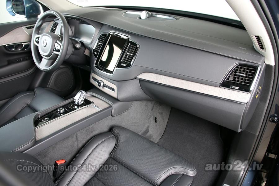 Zils Volvo XC90 2022 Tallina, ar dzinēja tilpumu 2.00 L un nobraukumu 118 tūkst. km par 49990 €, foto 10 vietnē AUTOMOTO.COM.LV