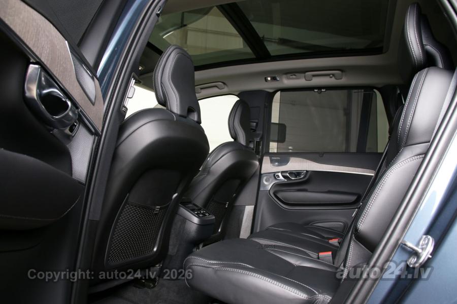 Zils Volvo XC90 2022 Tallina, ar dzinēja tilpumu 2.00 L un nobraukumu 118 tūkst. km par 49990 €, foto 12 vietnē AUTOMOTO.COM.LV
