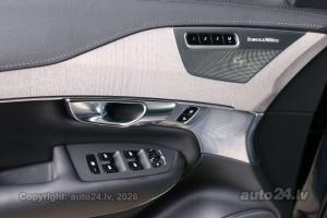 Zils Volvo XC90 2022 Tallina, ar dzinēja tilpumu 2.00 L un nobraukumu 118 tūkst. km par 49990 €, foto 14 vietnē AUTOMOTO.COM.LV