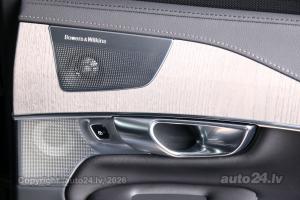 Zils Volvo XC90 2022 Tallina, ar dzinēja tilpumu 2.00 L un nobraukumu 118 tūkst. km par 49990 €, foto 17 vietnē AUTOMOTO.COM.LV