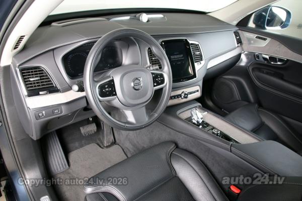 Zils Volvo XC90 2022 Pērnava, ar dzinēja tilpumu 2.00 L un nobraukumu 62 tūkst. km par 54990 €, foto 8 vietnē AUTOMOTO.COM.LV