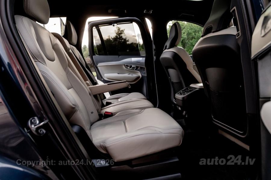Zils Volvo XC90 2022 Pērnava, ar dzinēja tilpumu 2.00 L un nobraukumu 139 tūkst. km par 43900 €, foto 19 vietnē AUTOMOTO.COM.LV