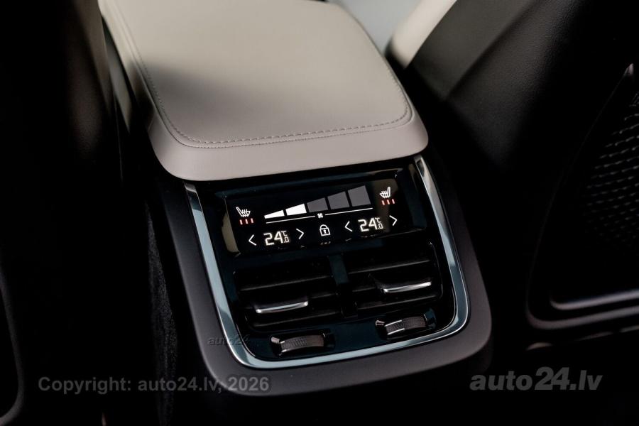 Zils Volvo XC90 2022 Pērnava, ar dzinēja tilpumu 2.00 L un nobraukumu 139 tūkst. km par 43900 €, foto 23 vietnē AUTOMOTO.COM.LV