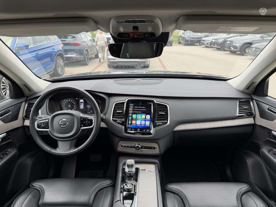 Blue Volvo XC90 2022 in Siauliai, with an engine capacity of 1.97 L and mileage of 170 thousand km for 40990 €, photo 18 on AUTOMOTO.COM.LV