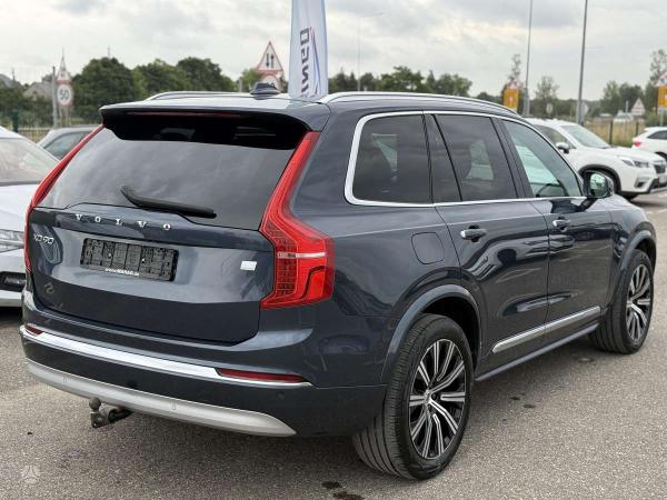Blue Volvo XC90 2022 in Vilnius, with an engine capacity of 1.97 L and mileage of 182 thousand km for 34999 €, photo 5 on AUTOMOTO.COM.LV
