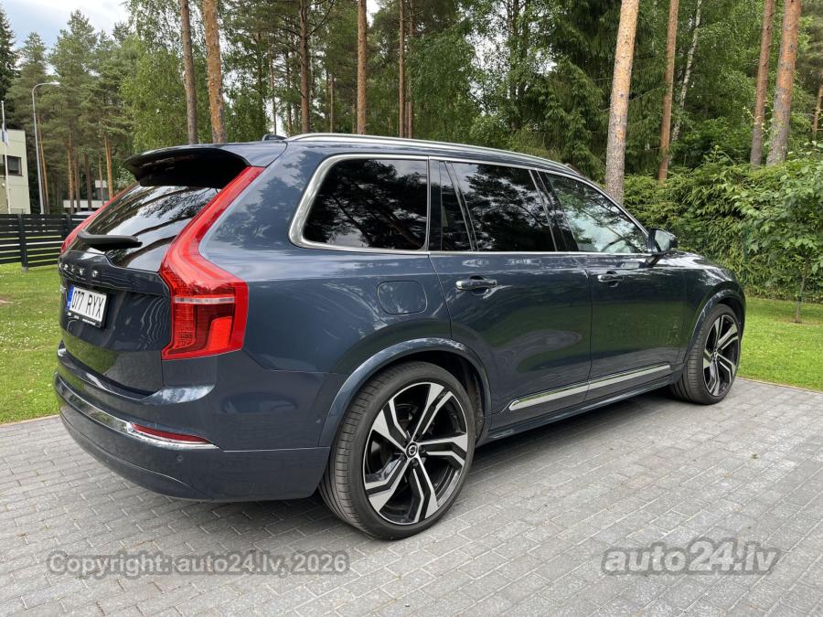 Blue Volvo XC90 2023 in Tallinn, with an engine capacity of 2.00 L and mileage of 72 thousand km for 58500 €, photo 5 on AUTOMOTO.COM.LV
