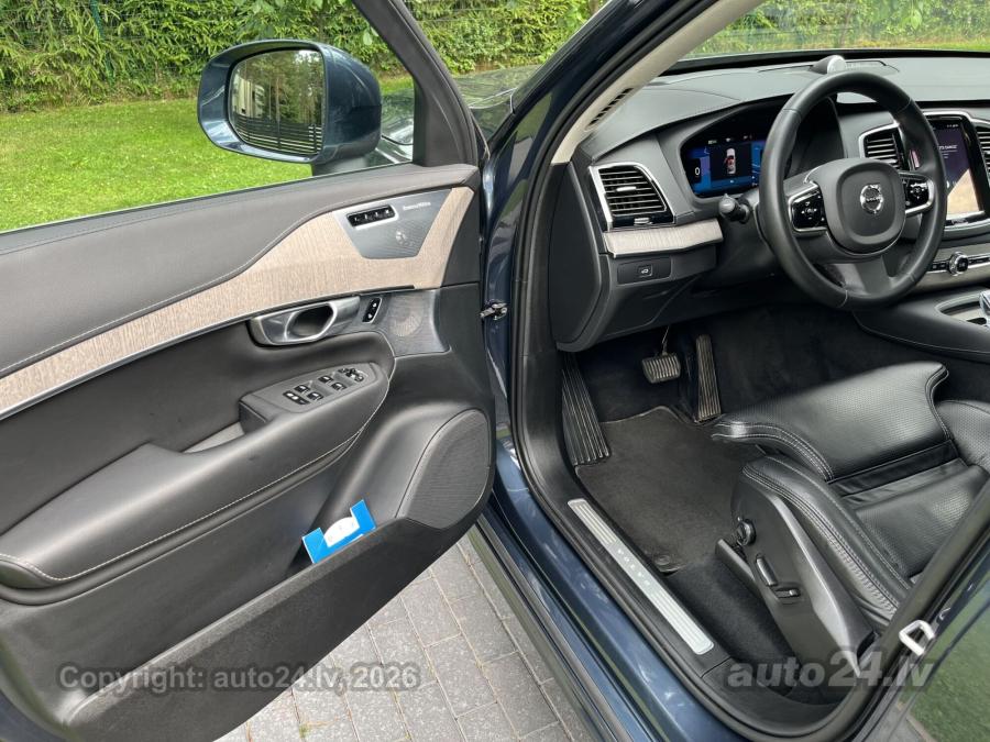 Blue Volvo XC90 2023 in Tallinn, with an engine capacity of 2.00 L and mileage of 72 thousand km for 58500 €, photo 12 on AUTOMOTO.COM.LV