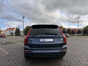 Blue Volvo XC90 2023 in Klaipeda, with an engine capacity of 1.97 L and mileage of 86 thousand km for 59800 €, photo 17 on AUTOMOTO.COM.LV