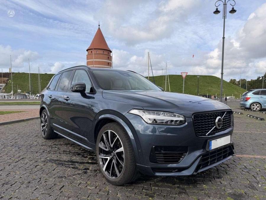 Blue Volvo XC90 2023 in Klaipeda, with an engine capacity of 1.97 L and mileage of 86 thousand km for 59800 €, photo 18 on AUTOMOTO.COM.LV
