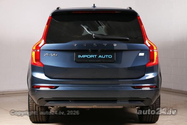 Blue Volvo XC90 2024 in Tallinn, with an engine capacity of 2.00 L and mileage of 36 thousand km for 69990 €, photo 6 on AUTOMOTO.COM.LV
