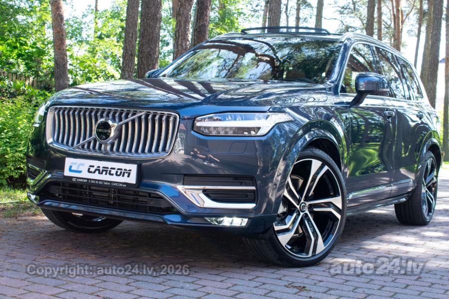 Zils Volvo XC90 2024 Tallina, ar dzinēja tilpumu 2.00 L un nobraukumu 8 tūkst. km par 75990 €, foto 1 vietnē AUTOMOTO.COM.LV