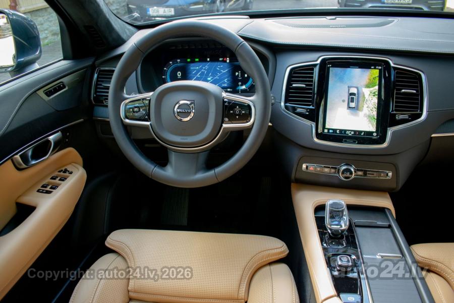Zils Volvo XC90 2024 Tallina, ar dzinēja tilpumu 2.00 L un nobraukumu 8 tūkst. km par 75990 €, foto 4 vietnē AUTOMOTO.COM.LV