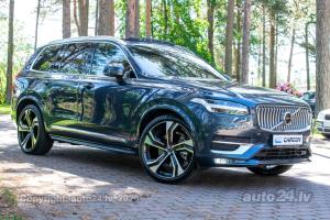 Zils Volvo XC90 2024 Tallina, ar dzinēja tilpumu 2.00 L un nobraukumu 8 tūkst. km par 75990 €, foto 9 vietnē AUTOMOTO.COM.LV
