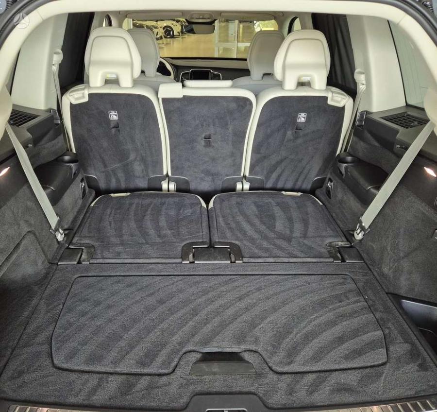 Zils Volvo XC90 2024 Šauļi, ar dzinēja tilpumu 1.97 L un nobraukumu 24 tūkst. km par 45900 €, foto 13 vietnē AUTOMOTO.COM.LV