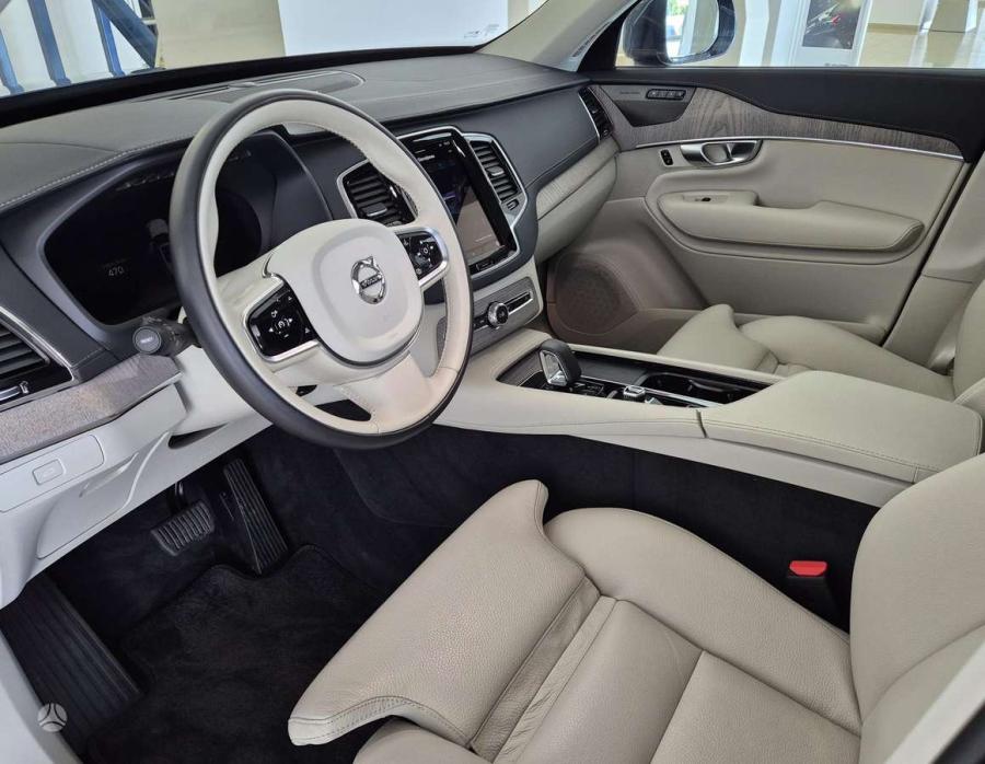 Zils Volvo XC90 2024 Šauļi, ar dzinēja tilpumu 1.97 L un nobraukumu 24 tūkst. km par 45900 €, foto 19 vietnē AUTOMOTO.COM.LV
