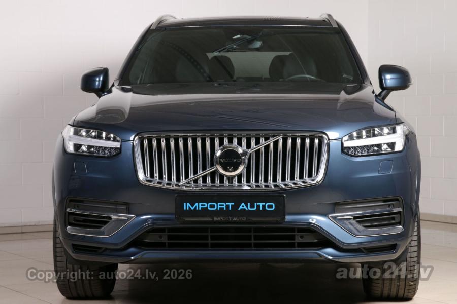 Zils Volvo XC90 2024 Pērnava, ar dzinēja tilpumu 2.00 L un nobraukumu 34 tūkst. km par 69990 €, foto 3 vietnē AUTOMOTO.COM.LV