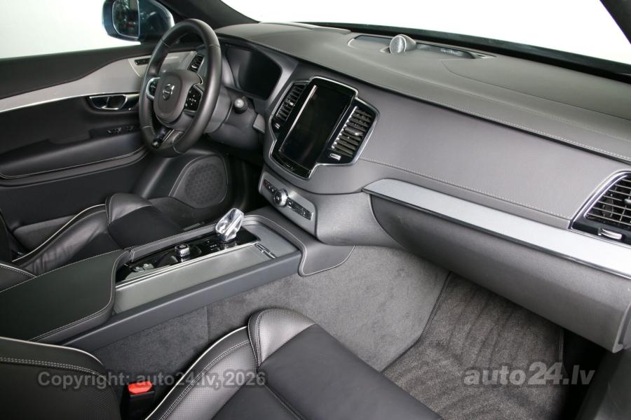 Zils Volvo XC90 2024 Pērnava, ar dzinēja tilpumu 2.00 L un nobraukumu 34 tūkst. km par 69990 €, foto 10 vietnē AUTOMOTO.COM.LV