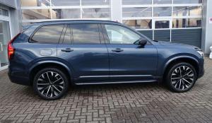 Zils Volvo XC90 2025 Viļņa, ar dzinēja tilpumu 1.97 L un nobraukumu 23 tūkst. km par 83500 €, foto 7 vietnē AUTOMOTO.COM.LV