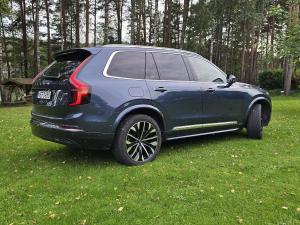 Zils Volvo XC90 2025 Kauņa, ar dzinēja tilpumu 0.00 L un nobraukumu 39 tūkst. km par 45000 €, foto 12 vietnē AUTOMOTO.COM.LV