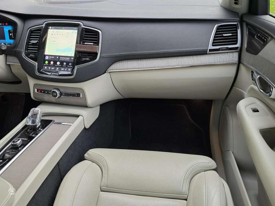 Zils Volvo XC90 2025 Kauņa, ar dzinēja tilpumu 0.00 L un nobraukumu 39 tūkst. km par 45000 €, foto 22 vietnē AUTOMOTO.COM.LV