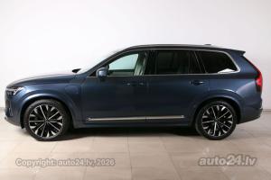 Blue Volvo XC90 2025 in Tallinn, with an engine capacity of 2.00 L and mileage of 22 thousand km for 72990 €, photo 4 on AUTOMOTO.COM.LV