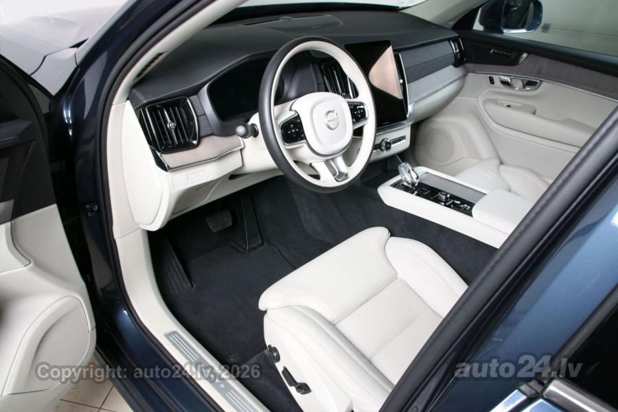 Blue Volvo XC90 2025 in Tallinn, with an engine capacity of 2.00 L and mileage of 22 thousand km for 72990 €, photo 8 on AUTOMOTO.COM.LV