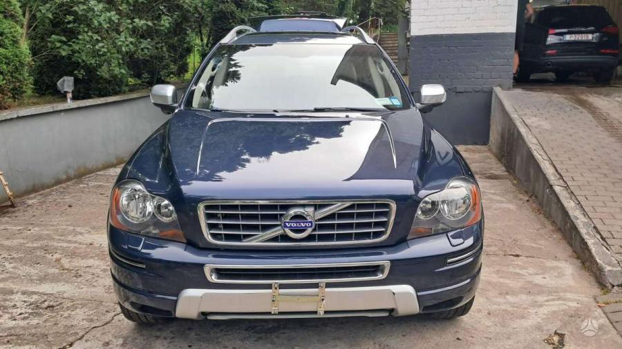 Blue Volvo XC90 2013 in Prienai, with an engine capacity of 3.20 L and mileage of 250 thousand km for 6750 €, photo 3 on AUTOMOTO.COM.LV
