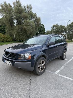 Zils Volvo XC90 2003 Jēkabpils, ar dzinēja tilpumu 2.50 L un nobraukumu 395 tūkst. km par 1500 €, foto  vietnē AUTOMOTO.COM.LV