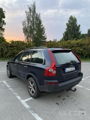 Zils Volvo XC90 2003 Jēkabpils, ar dzinēja tilpumu 2.50 L un nobraukumu 395 tūkst. km par 1500 €, foto 3 vietnē AUTOMOTO.COM.LV